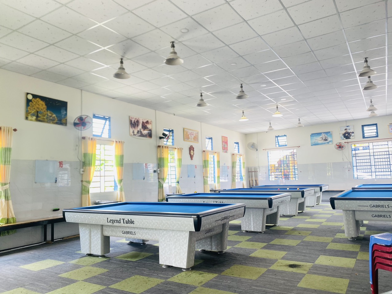 Siêu sao Billiards số 2 thế giới Marco Zanetti giao lưu với cơ thủ Bình Dương